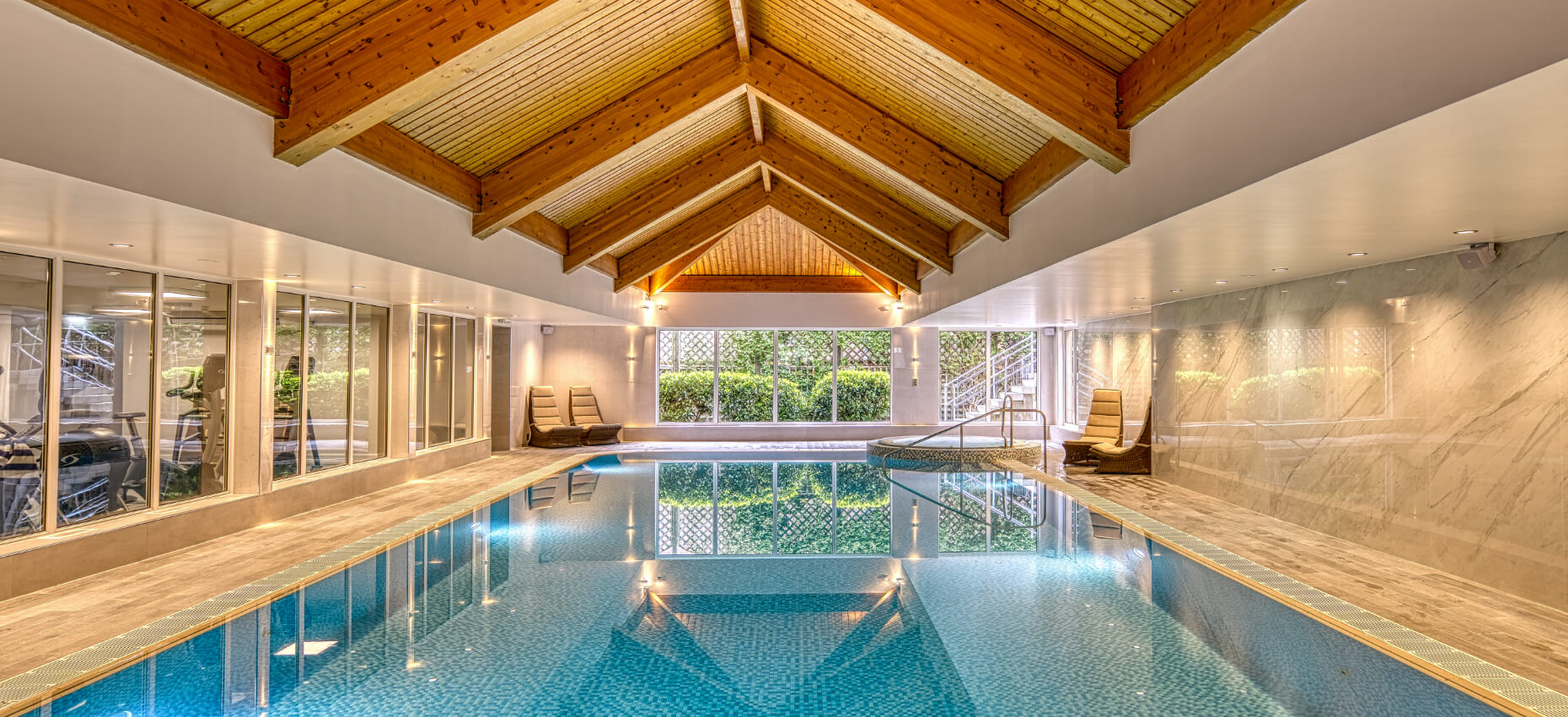 Swimming Pool - Inverness Palace Hotel